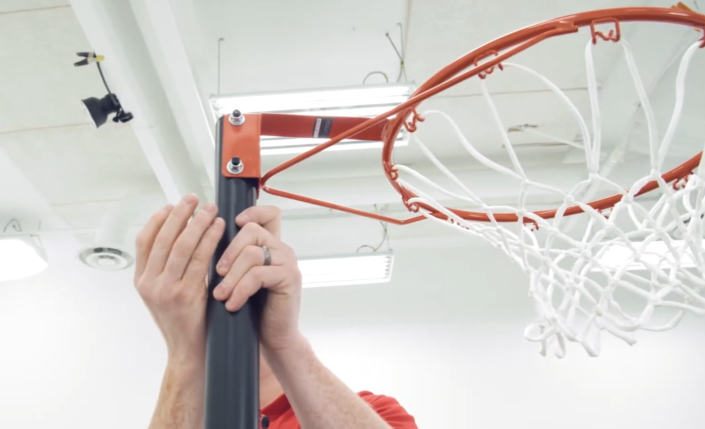 Can You Slam Dunk in Netball? - Dunk Calculator