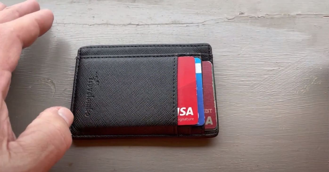 Travelambo Wallet Website - Premium Wallets